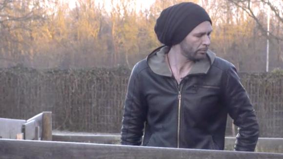 Bas en René balen ervan dat Senna Utopia moet verlaten - Utopia tv show